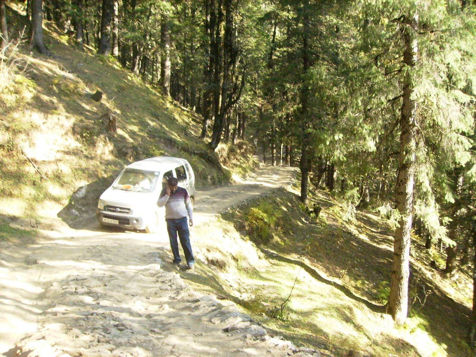 Images of Incredible India: The Path to Giri Ganga