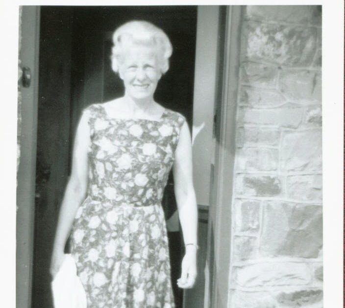 Rhyl Life: NANCY CLARKE