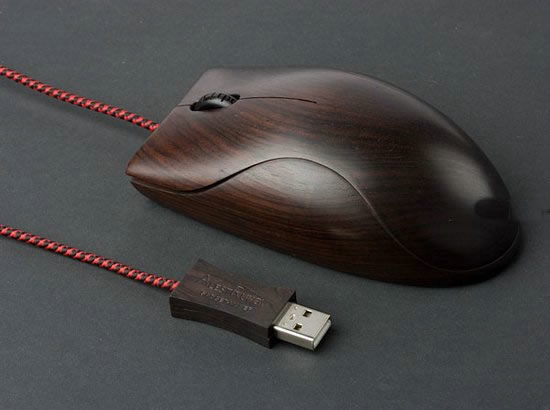 Designer Wooden Computer Mouse - Oddpedia.com