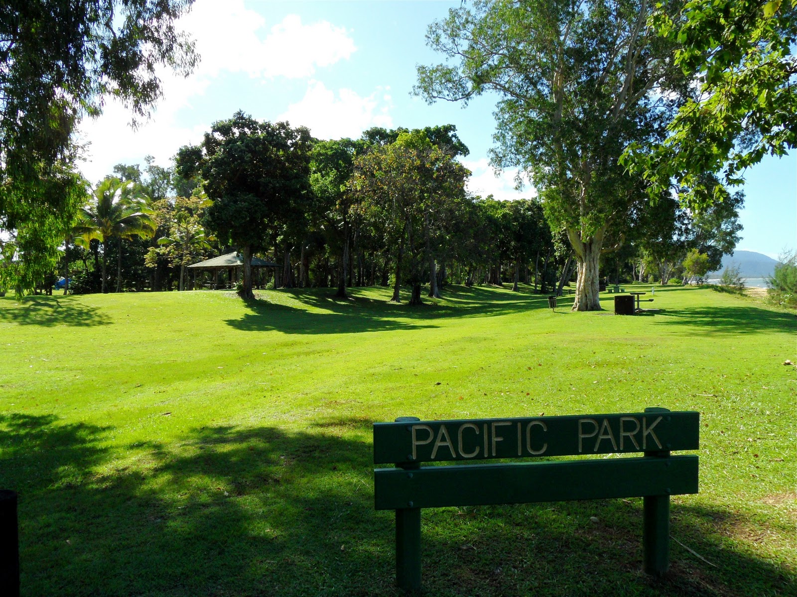 Avan Touring in Australia: Bramston Beach