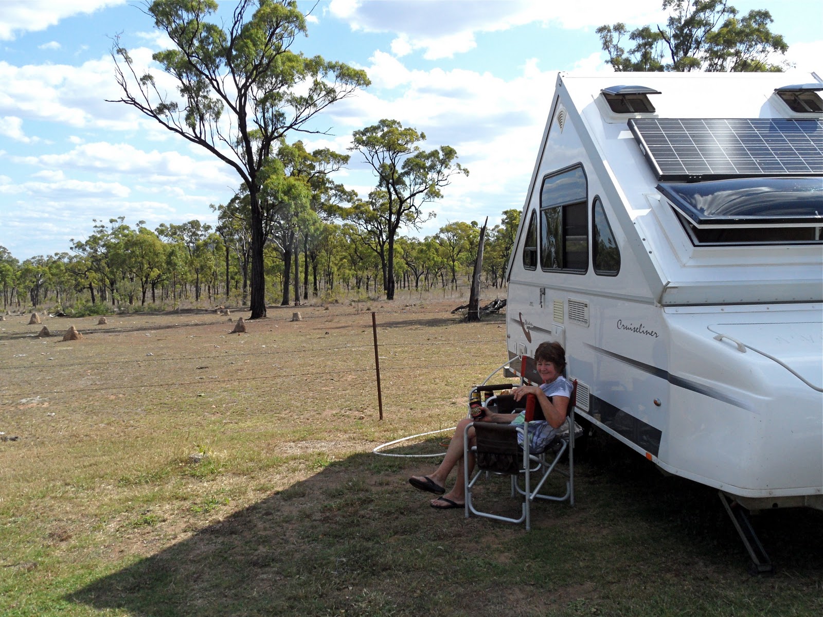 Avan Touring in Australia: Lynd Junction, Fletcher Creek, Belyando Crossing