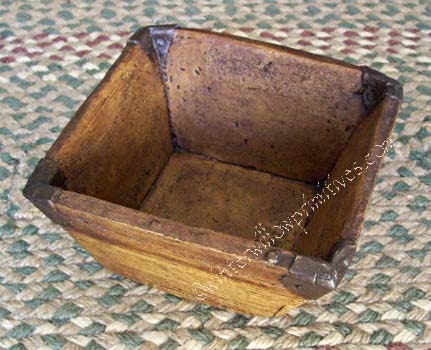 Winter Willow Primitives ~ Under The Willow ~: ~ Salem Treenware