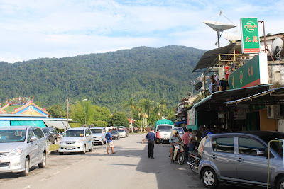 Asia Travel Stories: Lundu in Sarawak: Gunung Gading National Park
