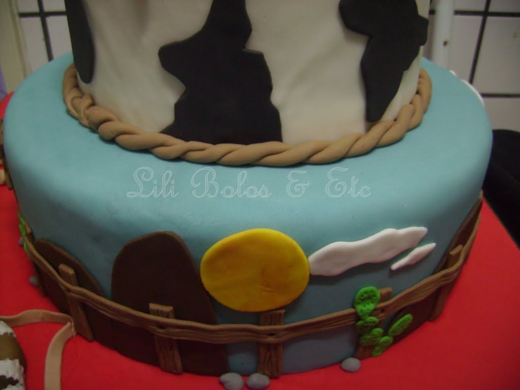 Lili Bolos & Etc: Bolo Cowboy