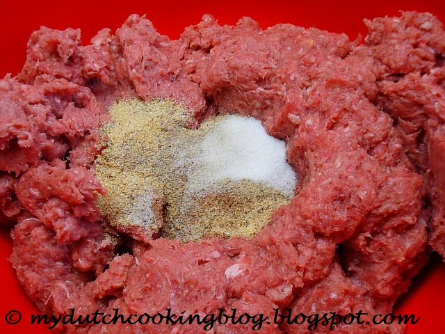 The Dutch Table: Frikandellen