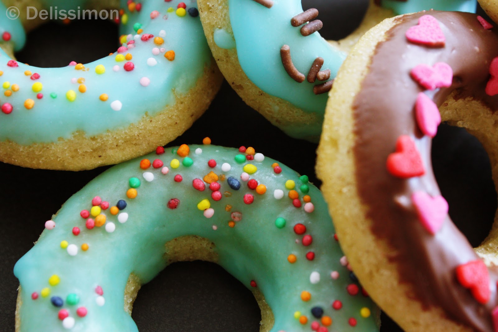 Delissimon: Mini Doughnuts!