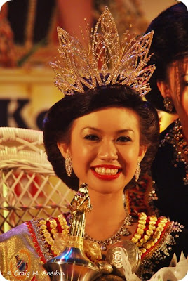 Giving My Best: Unduk Ngadau