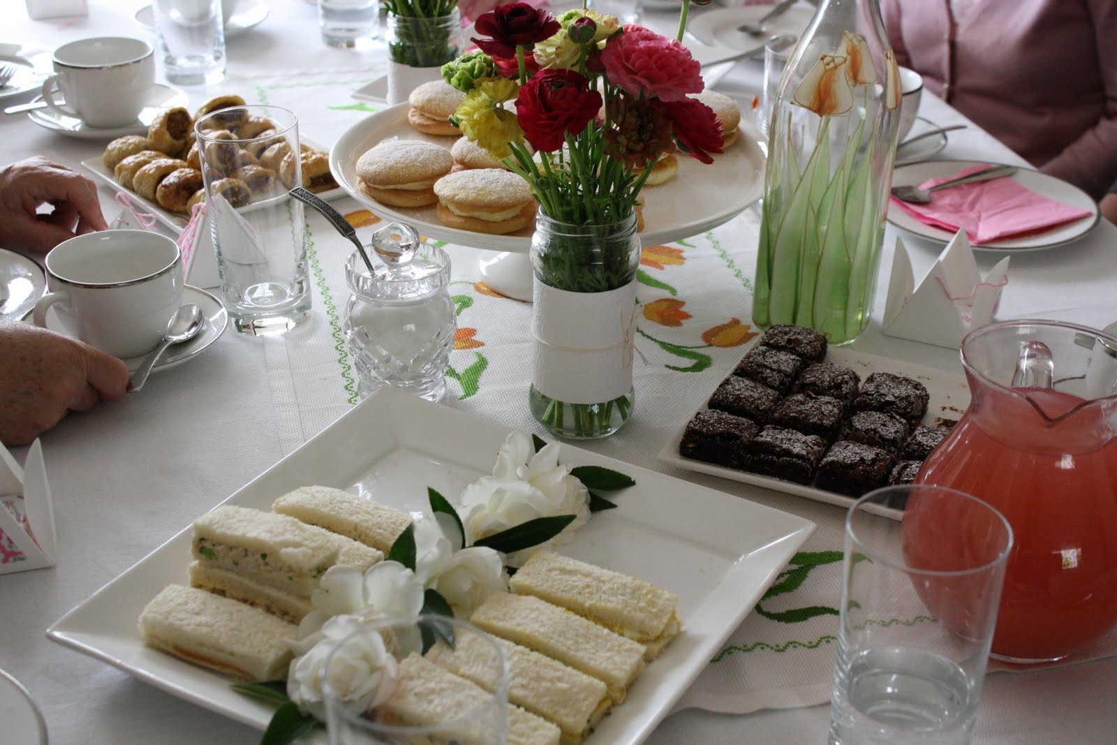 Homely One: Pink Ribbon Morning Tea Fundraiser