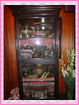 SEPUTIH SEHARUM MELUR: NYIUR GADING PUNCAK MAHLIGAI