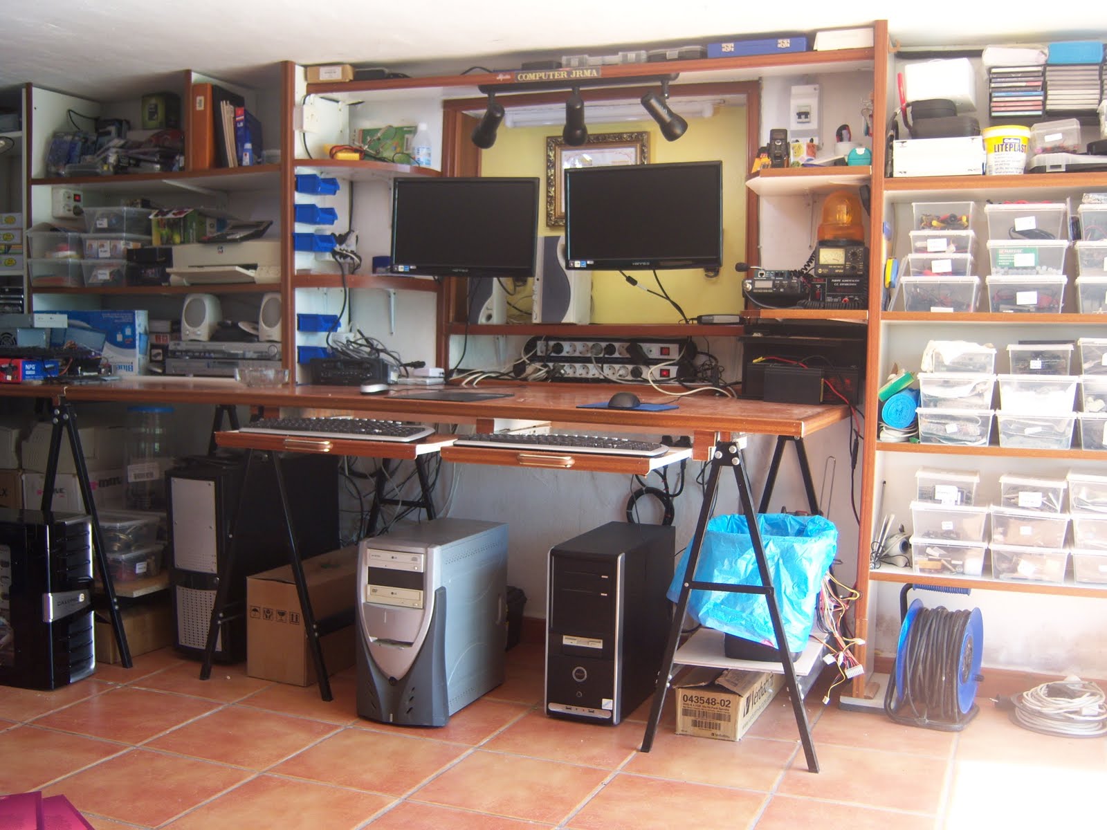 MONTAJE Y REPARACIÓN DE ORDENADORES: FOTOS TALLER COMPUTER JRMA