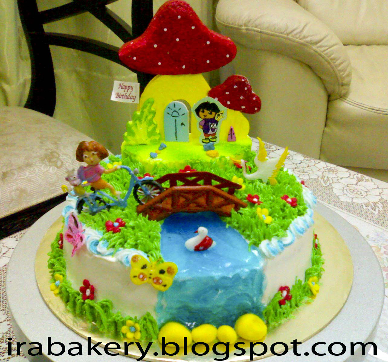 Cupcakes & Kek Lapis in Kuching: Birthday Cake (Kek Harijadi) in Kuching