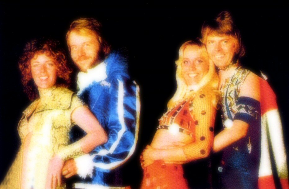 Thank You For The Music, ABBA: Ring, Ring costumes