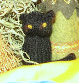 The Handmade Homemaker: Knitted Cat Pattern