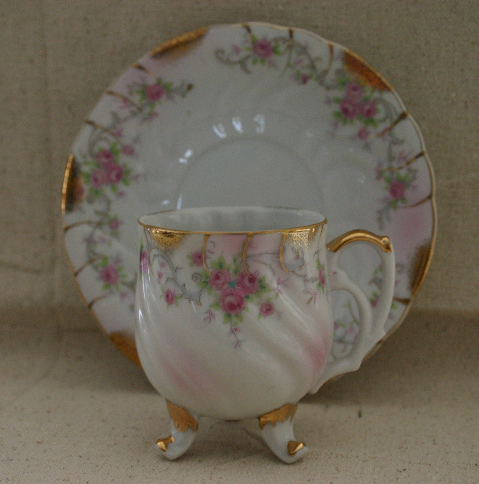 Home is Where the Heart is: ~Part Two 3 legged Tea Cups~