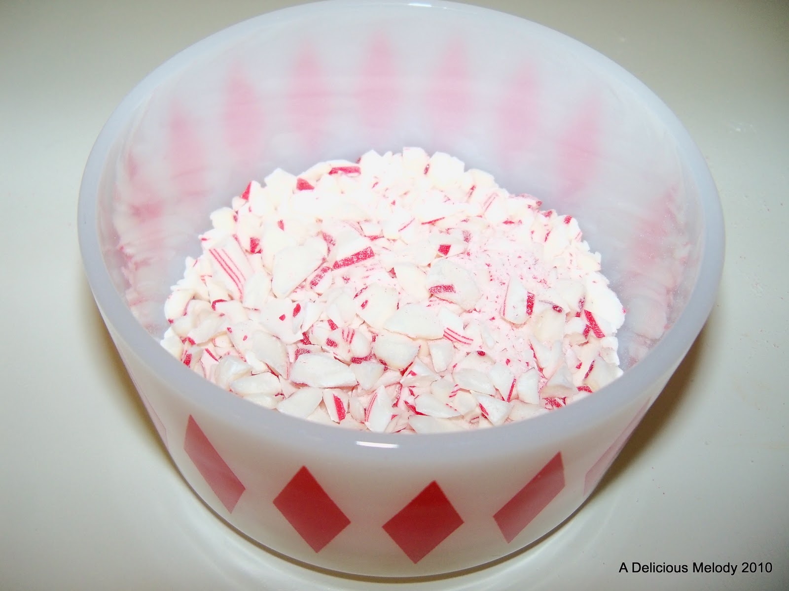 A Delicious Melody: Easy Peppermint Bark