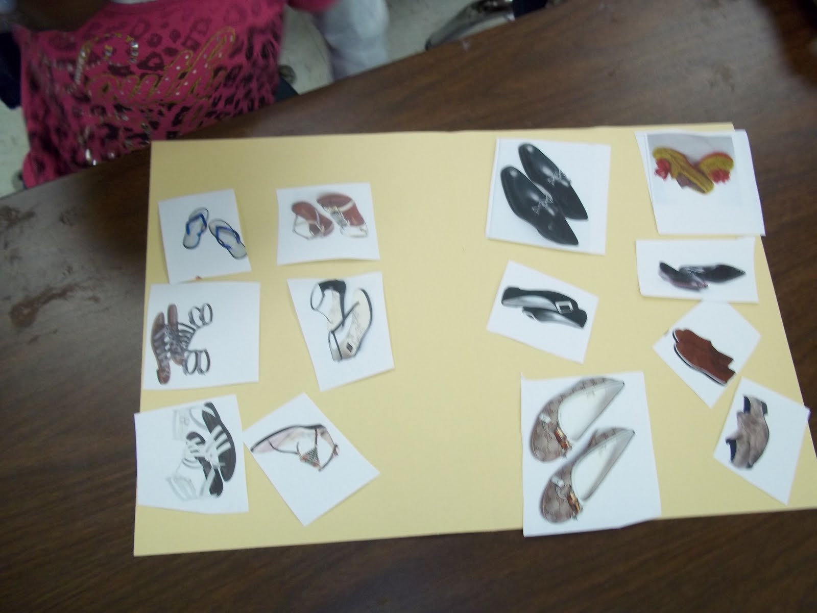Mrs. Wood's Kindergarten Class: Shoe Sorting