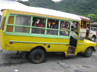 Mission and beyond: I fiafia (like) aiga buses