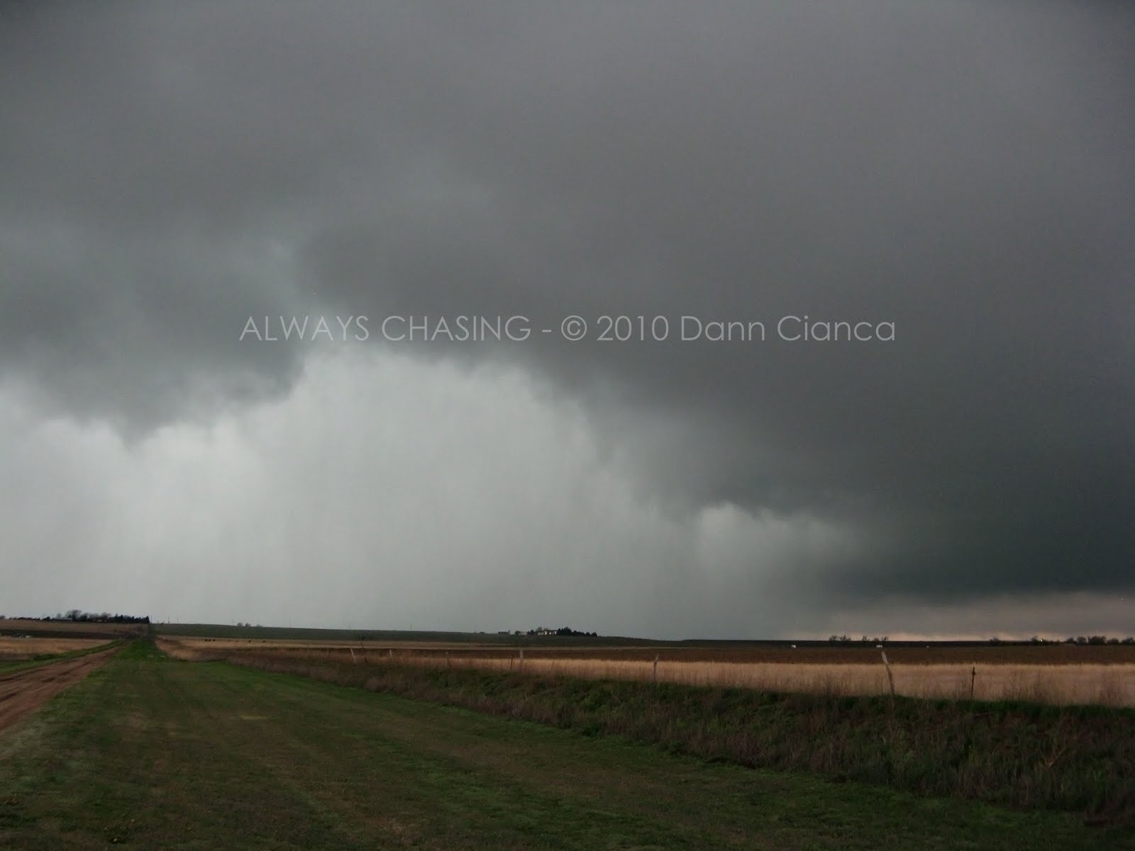 ALWAYS CHASING / BIG SKY CONVECTION BLOG: 2010 Storm Chase 9 Report ...