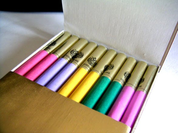 ΤΣΙΓΑΡΩΝ ΚΡΙΤΙΚΕΣ: SOBRANIE COCKTAIL (COLOURS)