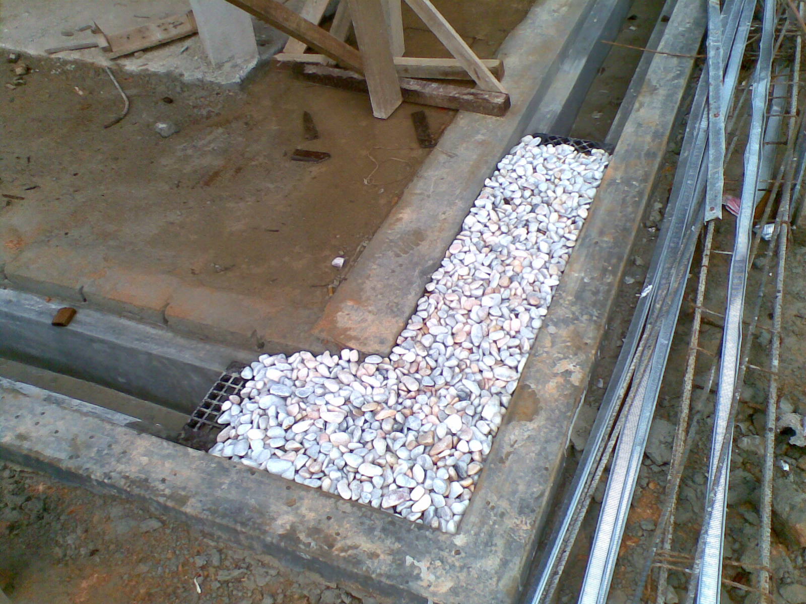 Goblin Resources: Building Apron And Drainage Mock up