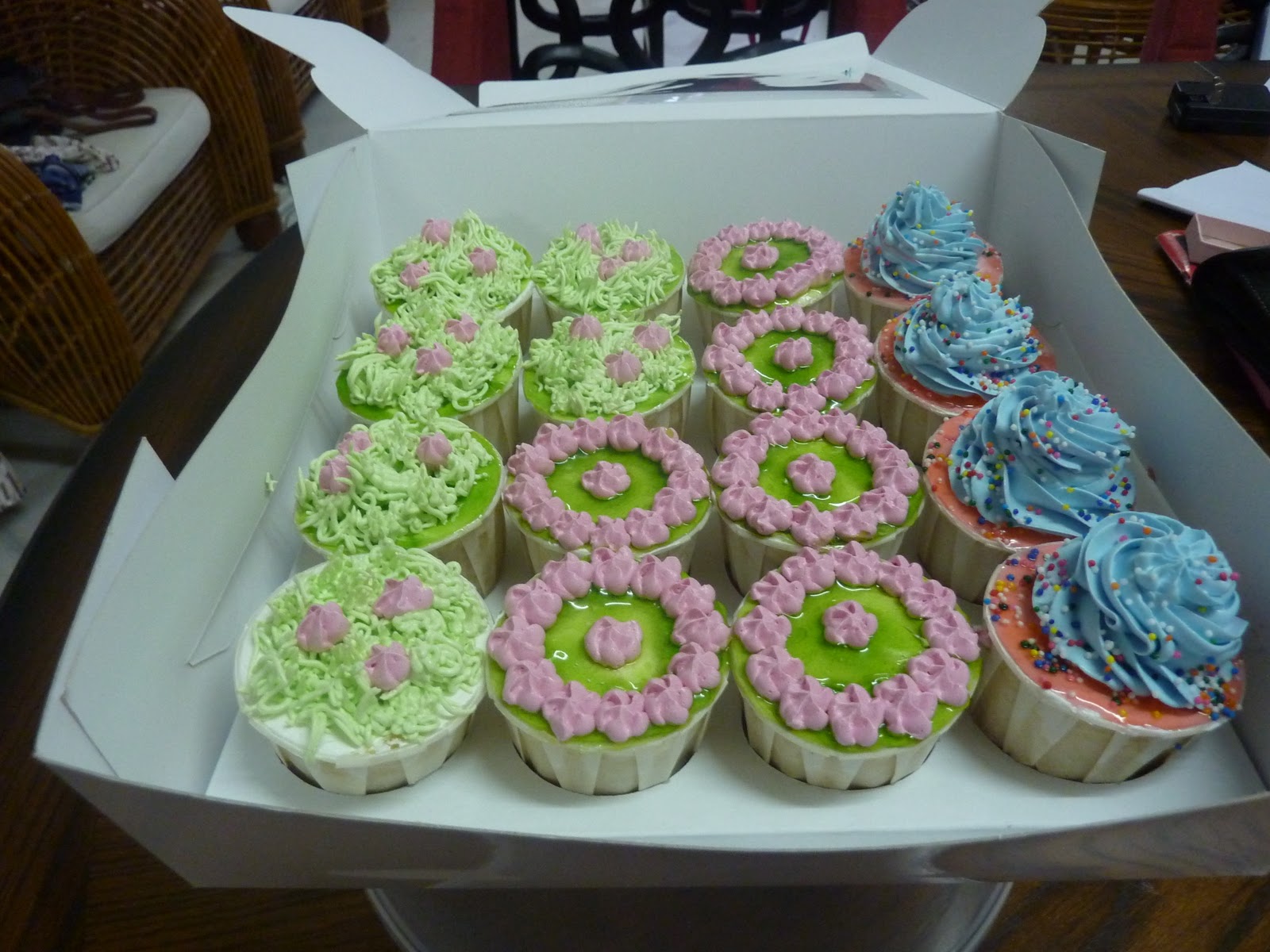 ogyep's yummy-mellow cupcakes