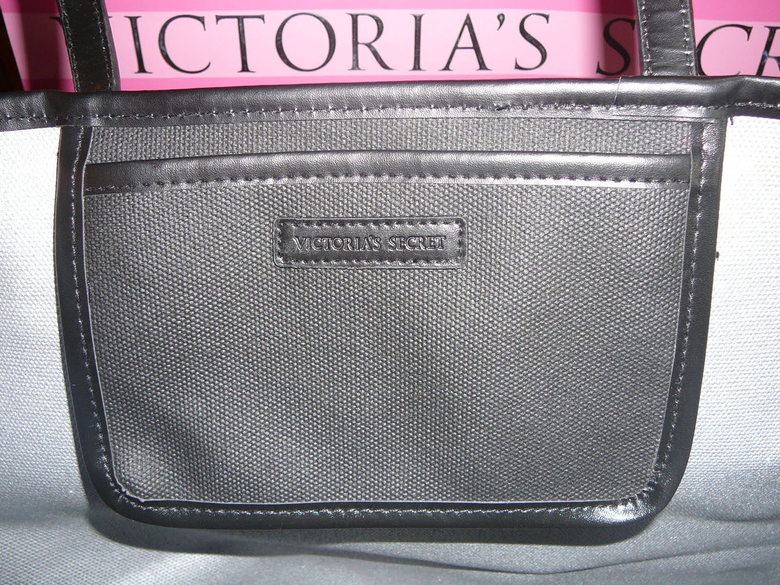 VICTORIA'S SECRET: CARTERA VICTORIA MONOGRAM BOLSO