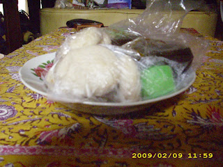 Maju Terus: Ritual Tolak Bala Kue Cimplo