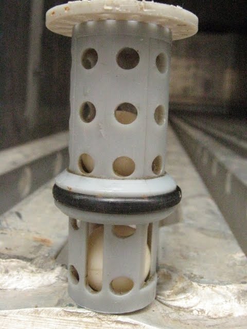 REEFER CONTAINER - Drain Plug Review