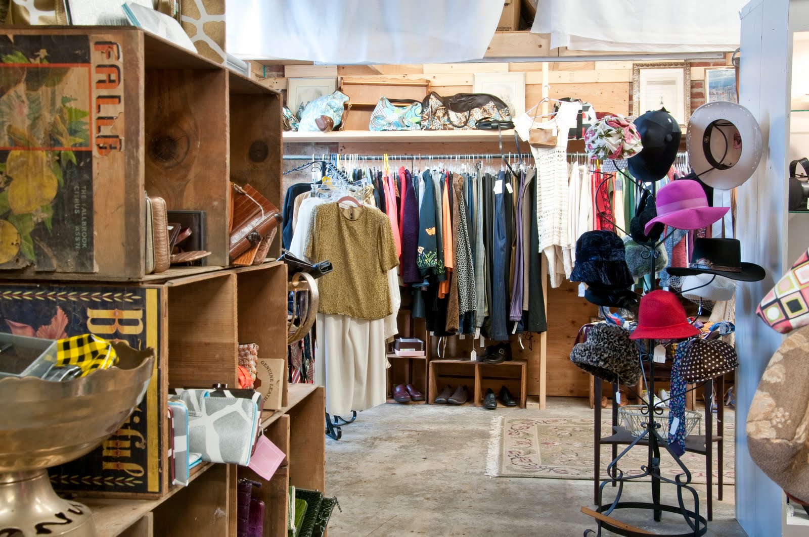 Morgan Ione Photography: Still Life Consignment Photos