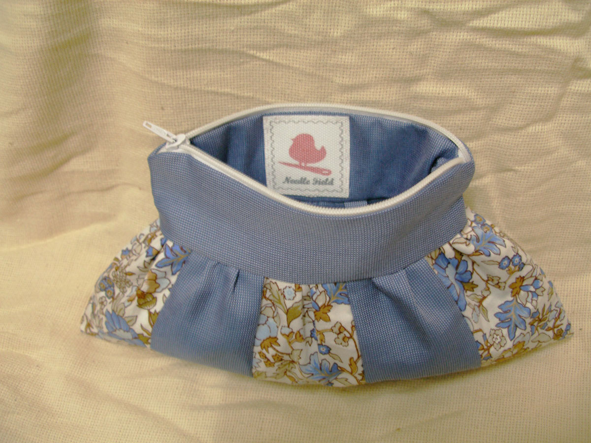 Needle Field: Bird Pouch