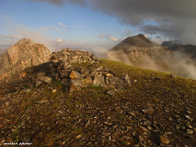 Mount Rundle Traverse - Global Alpine
