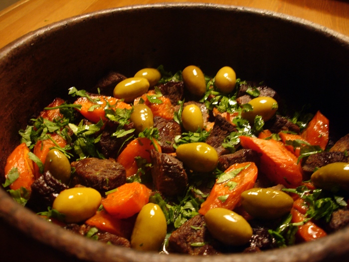 libyan food: Libyan Lamb Casserole with Carrots and Green Olives: Tajin ...