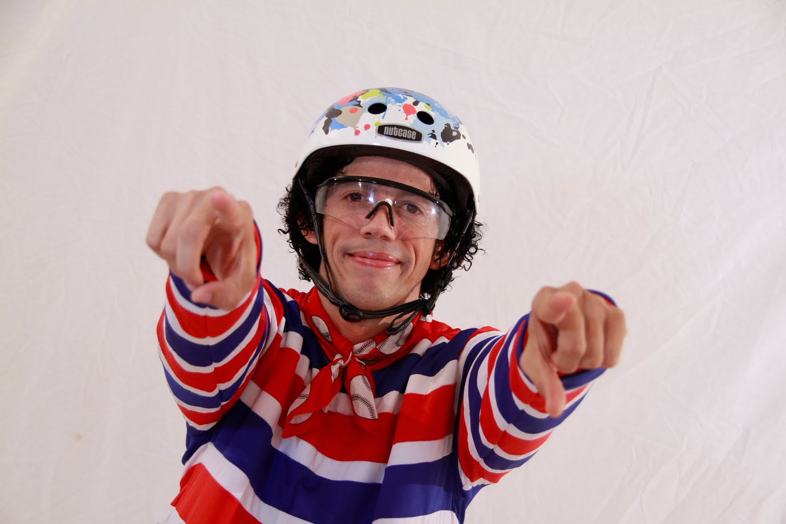 Alan Brito ahora por Telecentro Canal 13