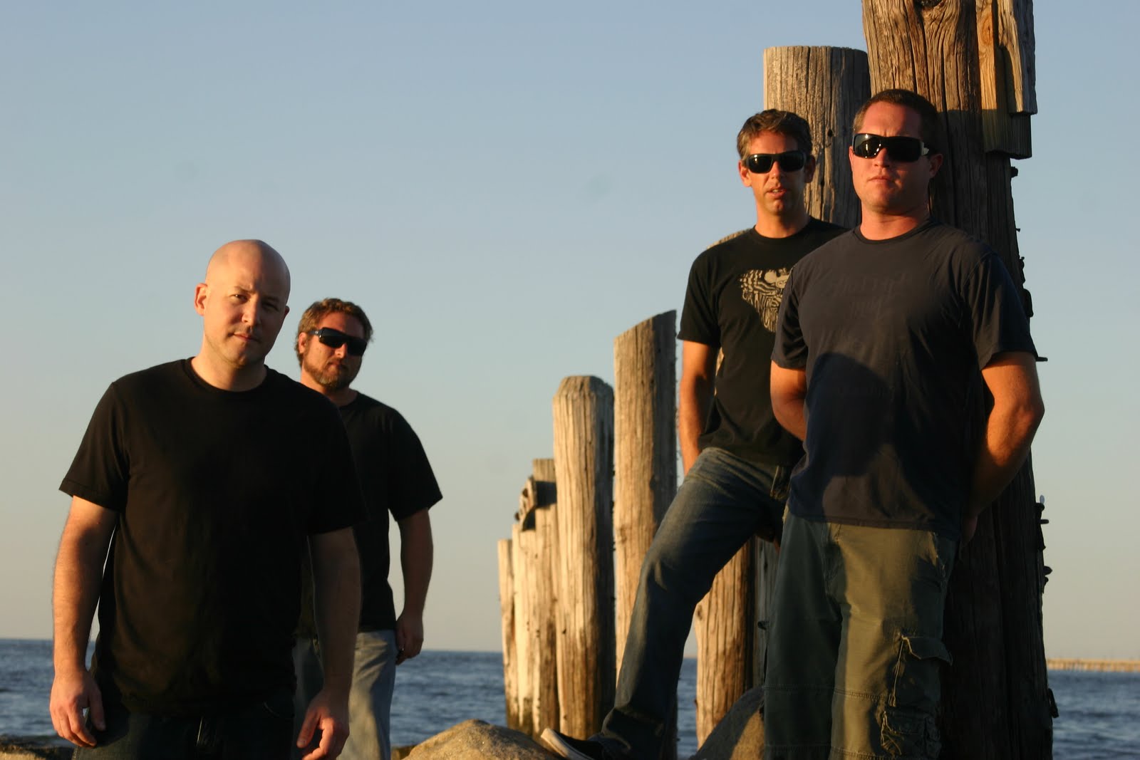 The Busted Bearing: band: Freedom Hawk shots: Bernie McGrew