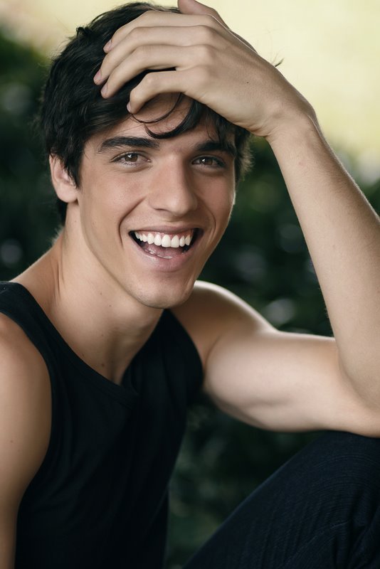 J Model Management: V BRASIL MODEL apresenta Matheus Nagel