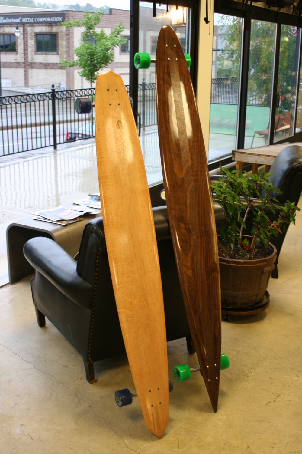 EASTERN BOARDER WORCESTER: Pacific Systems Longboards