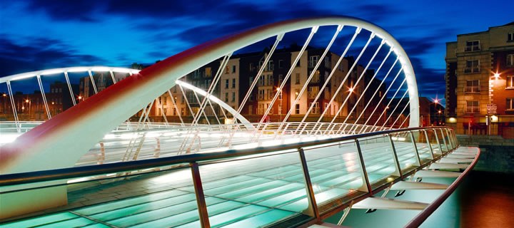 Irish Eyes Tour: Dublin Bridges