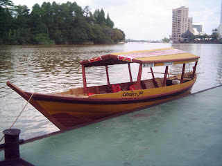 Sungai Sarawak | boat charter for fishing | perahu sewa memancing