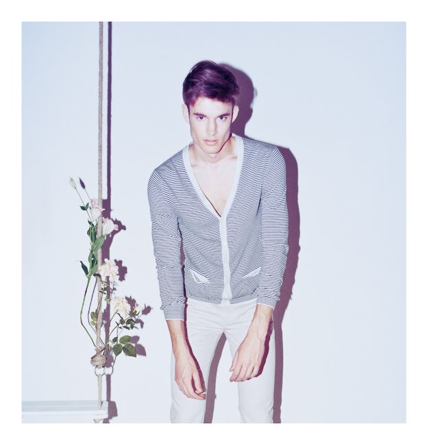 shirt or skirt?: AUSTERE LOOK