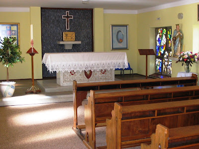 SUMMORUM PONTIFICUM JOHANNESBURG: Chapel of Marist Brothers , Marian ...