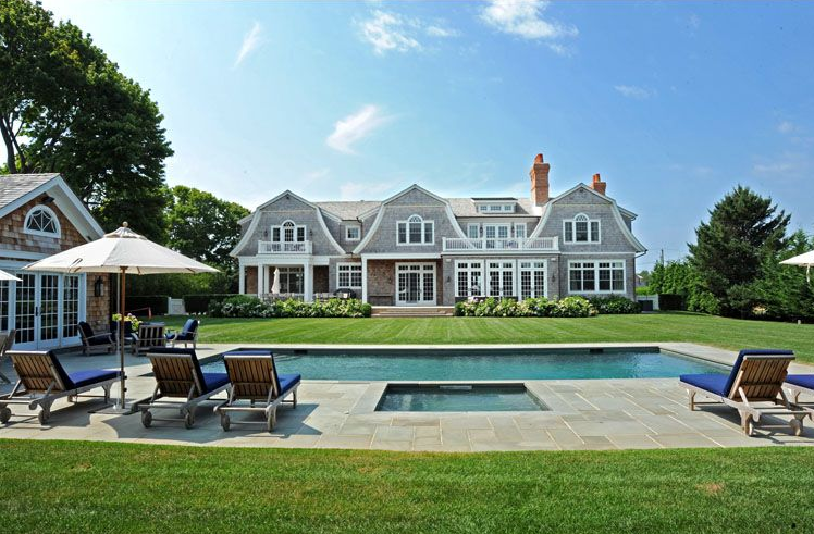 WASTING MY PRETTY: BRIDGEHAMPTON BEAUTY