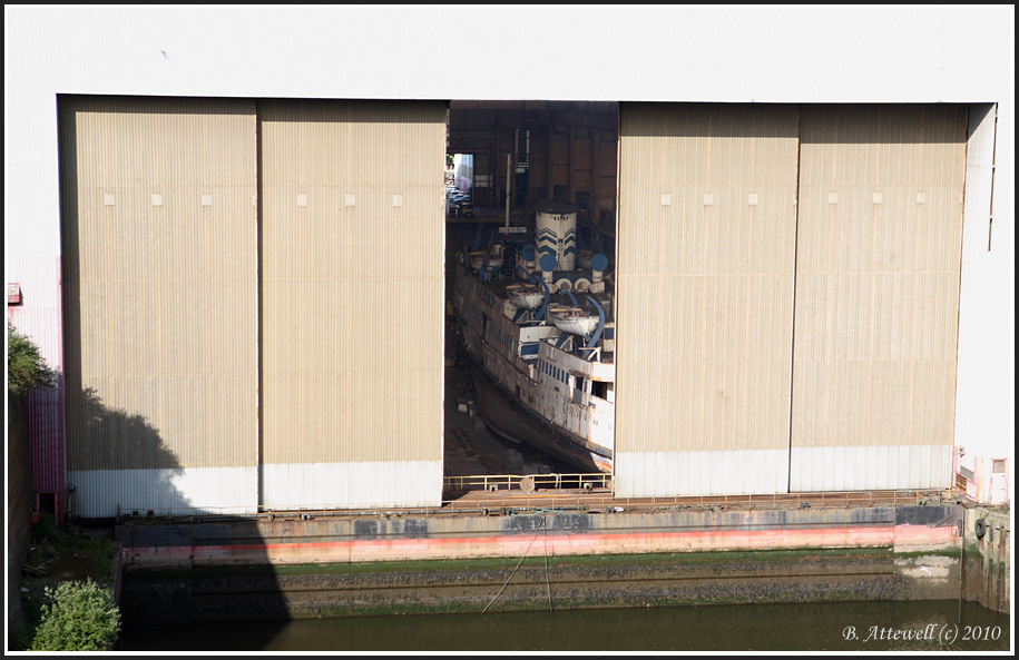 Bryan's Photo Blog: The doors open at Pallion Engineering