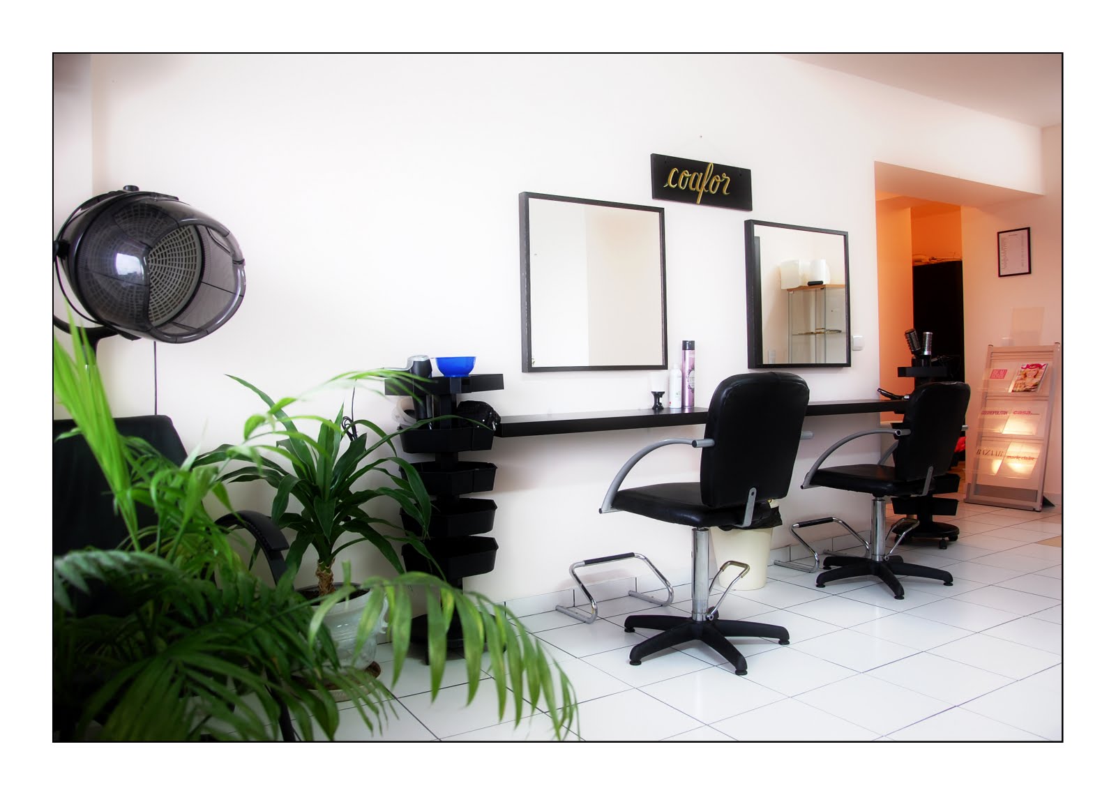 Mystique Salon: Coafor