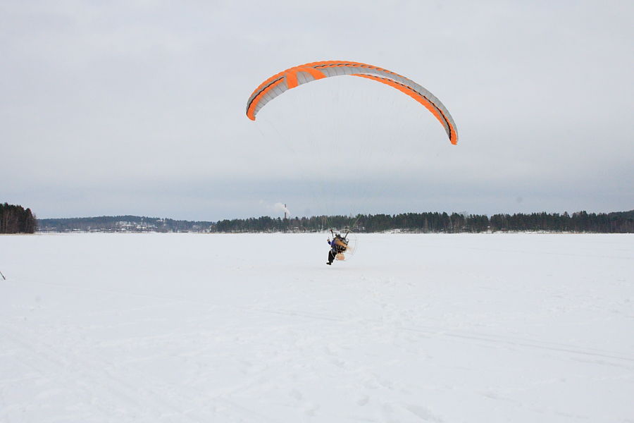 Lepakkomiehen silmin: Varjoliito
