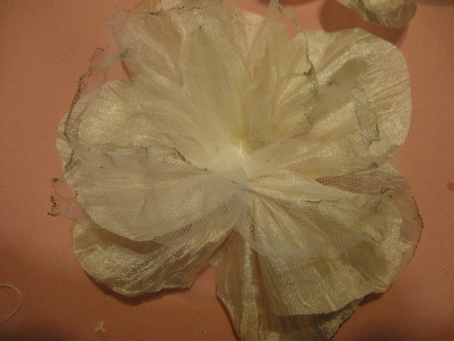 Treasures from the Heart: Lace Flower Tutorial