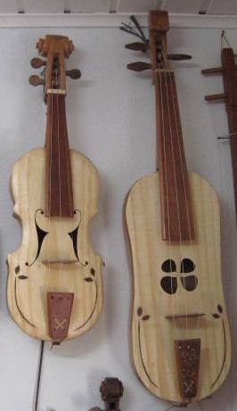 Barro e Cordas: Rabeca e Viola Medieval