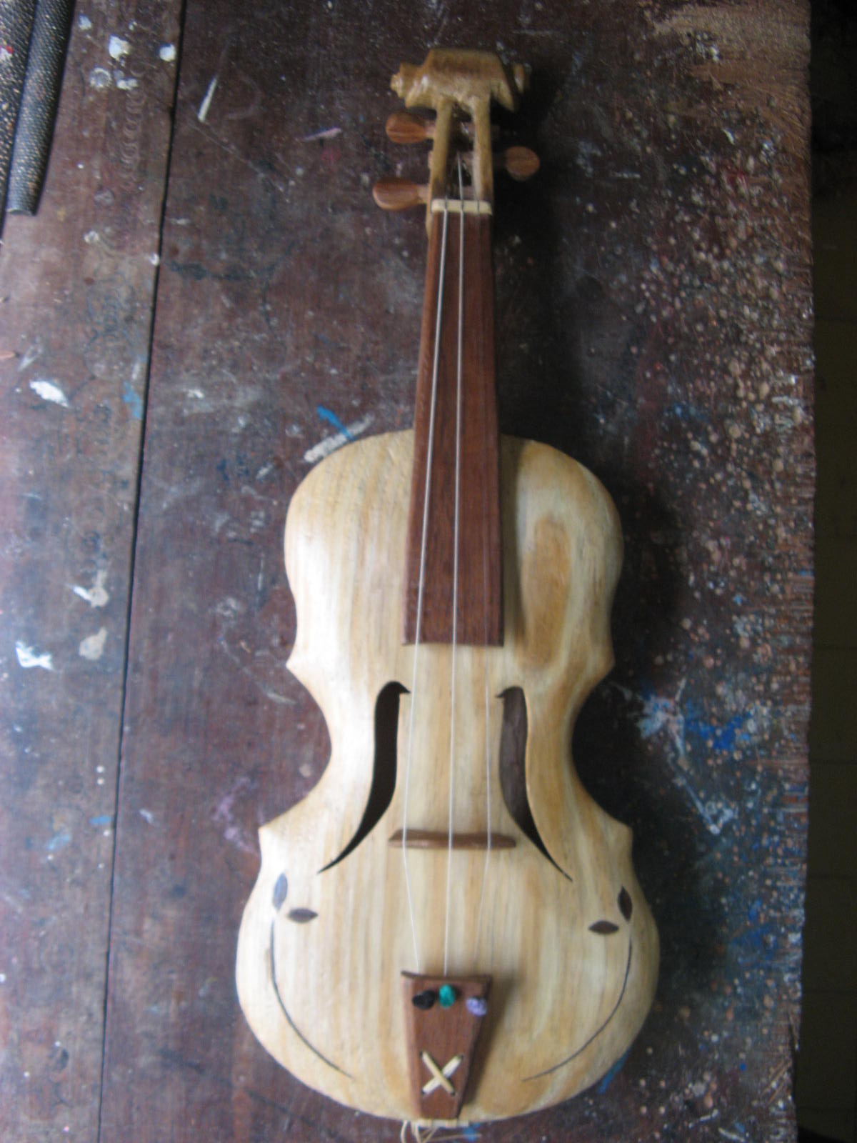 Barro e Cordas: Rabeca Tradicional de 3 cordas Dezembro 2010