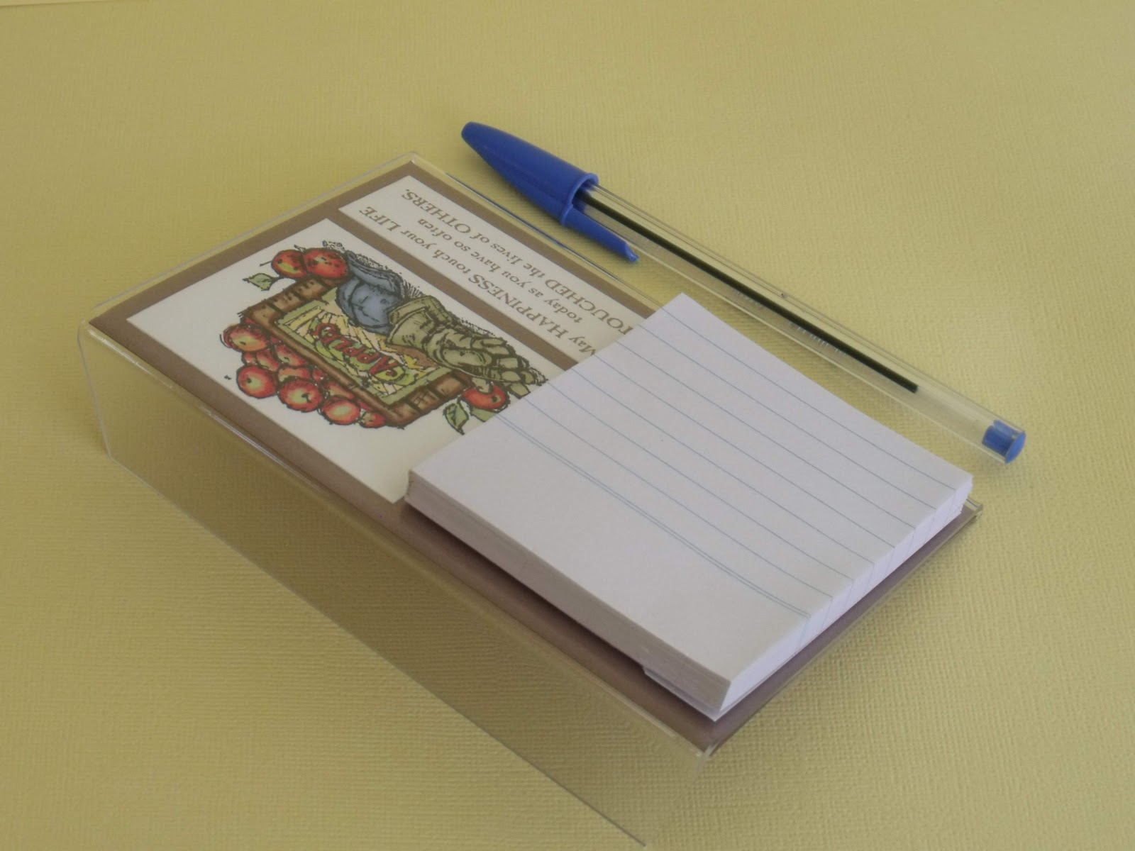 Pink Paper Paradise: Acrylic Post It Note Stand