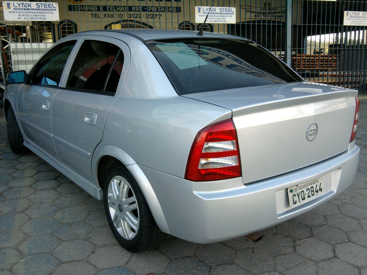 Pedrinho Automóveis: ASTRA SEDAN CD 2.0