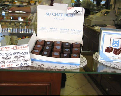 paris breakfasts: Au Chat Bleu Paris